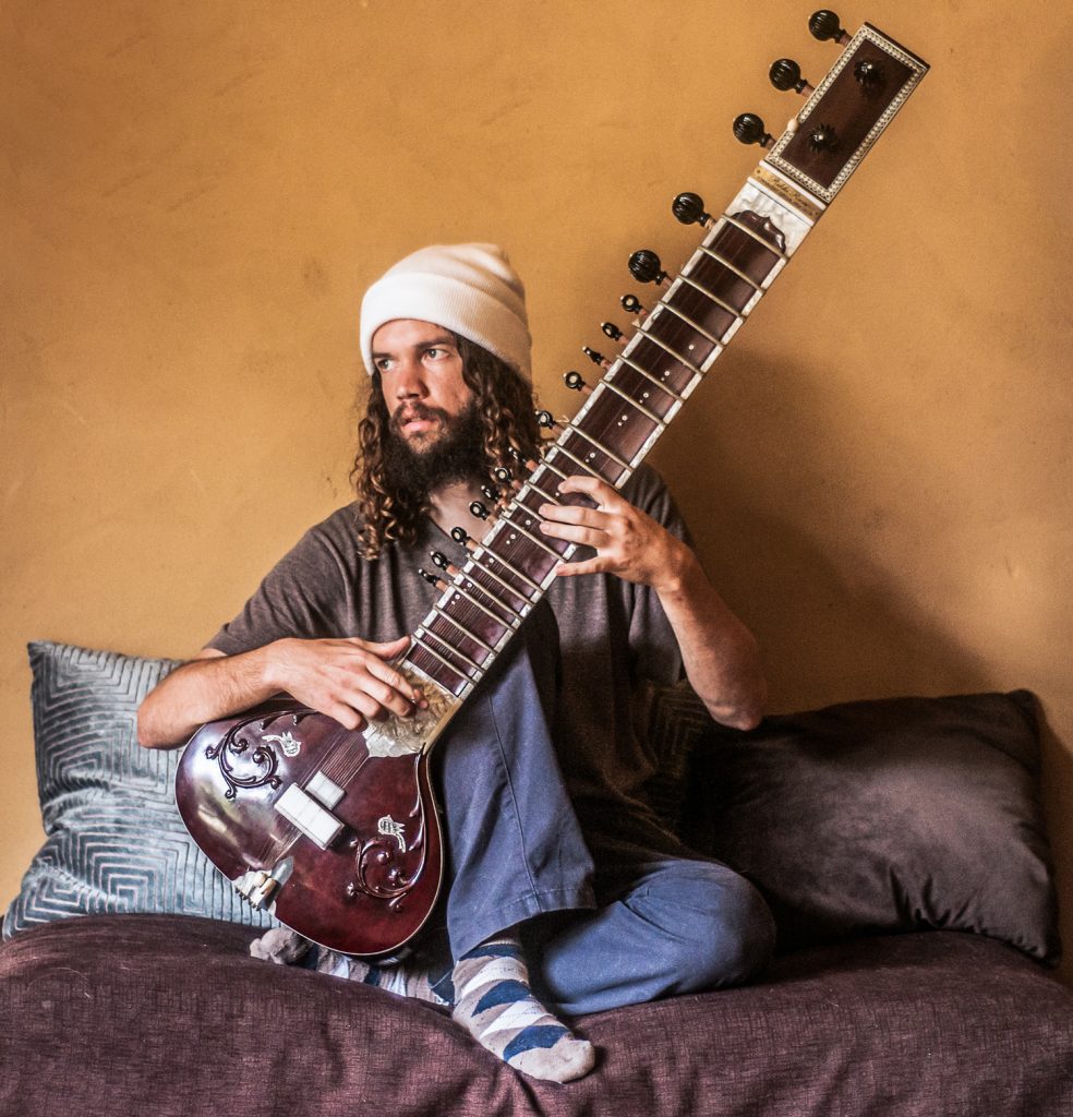 PREMIERE: BIRCH'S "MONARCH" W/ GURU KHALSA - Jenkem Magazine