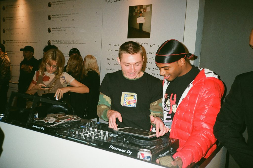 BILL STROBECK MADE AN ART SHOW OUT OF HIS APARTMENT - Jenkem Magazine