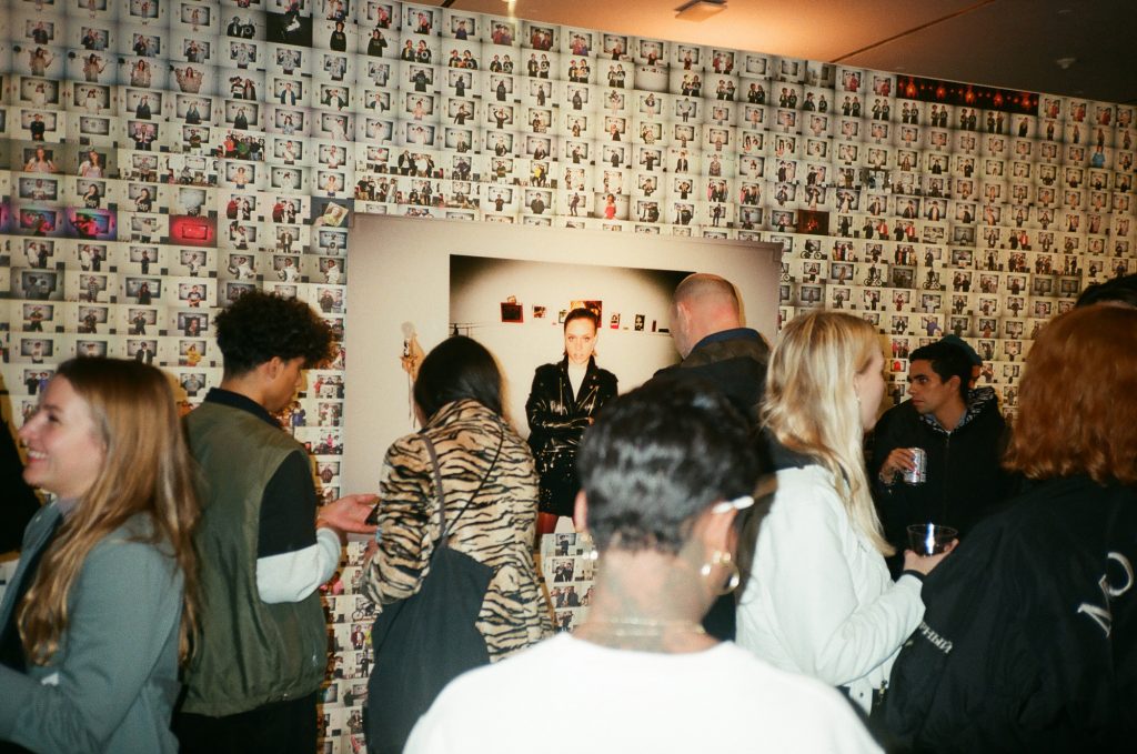 BILL STROBECK MADE AN ART SHOW OUT OF HIS APARTMENT - Jenkem Magazine