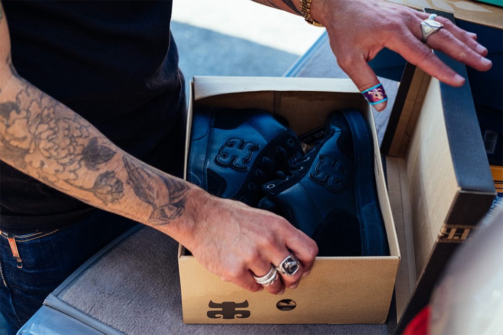 RIPPED LACES TALKS DESIGN WITH BENNY GOLD - Jenkem Magazine