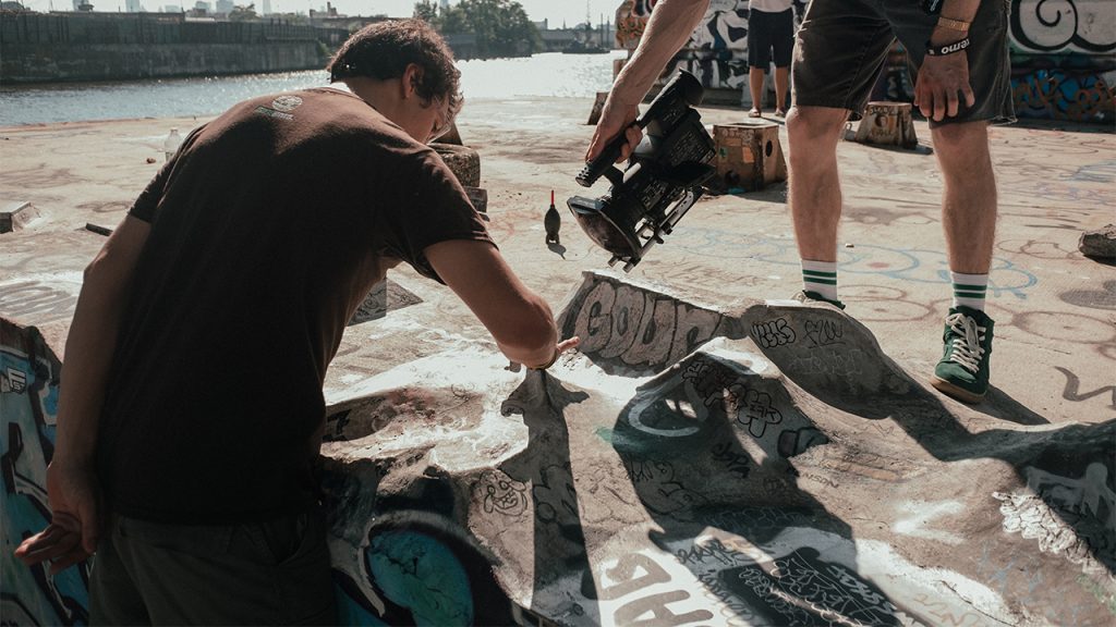 CHECKING OUT A HIDDEN DIY FINGERBOARD PARK IN QUEENS - Jenkem Magazine
