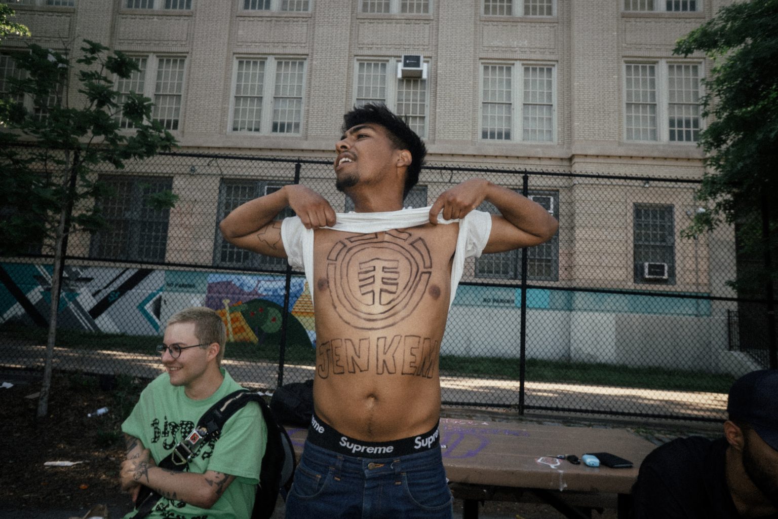 HOTDOGS, BEER AND TREFLIPS: THE 999 CHALLENGE - Jenkem Magazine