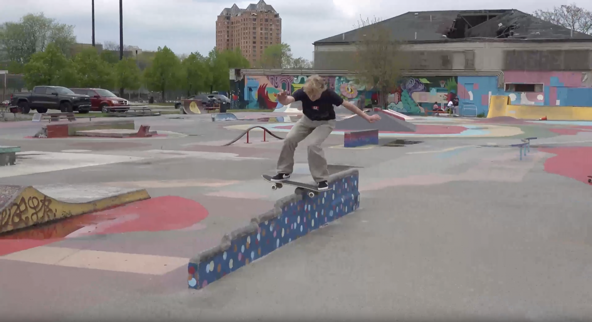 SCREEN PRINTING IN DETROIT WITH MARCO OF STUNT 365 - Jenkem Magazine