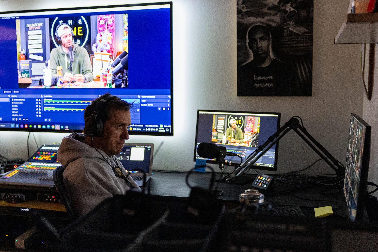 INSIDE THE MIND OF ROGER BAGLEY - Jenkem Magazine